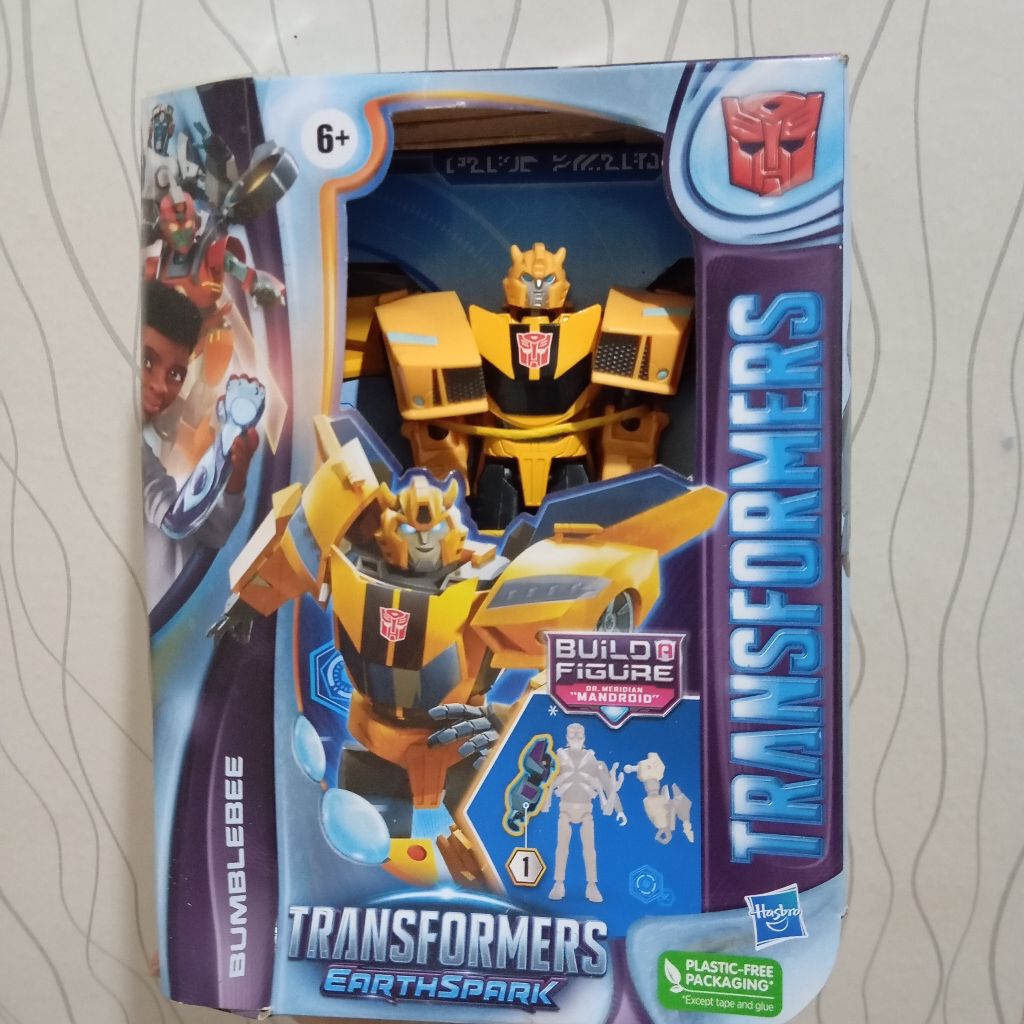 Transformers Earthspark Bumblebee Deluxe Class Autobot Robot Original ...
