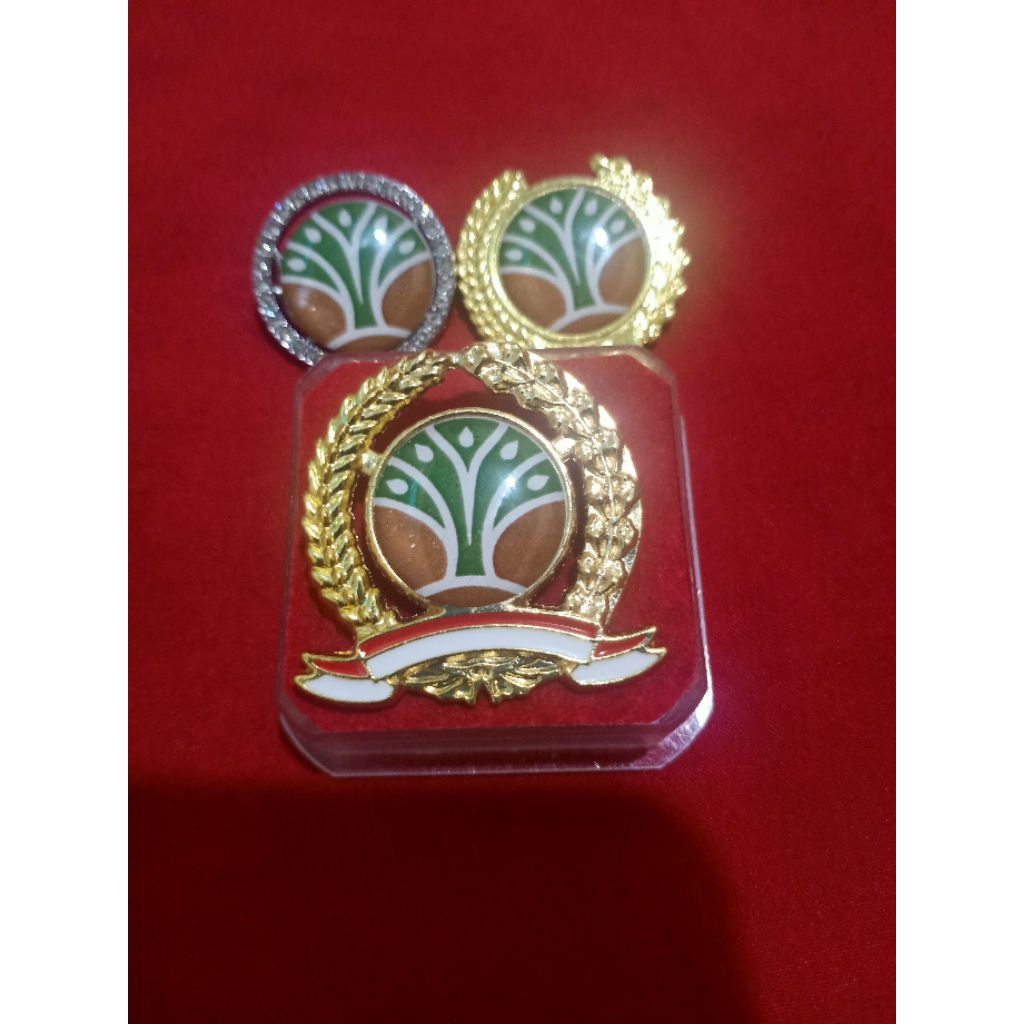 Ministry of Forestry/ badge pin with new logo and safety pin | Shopee ...