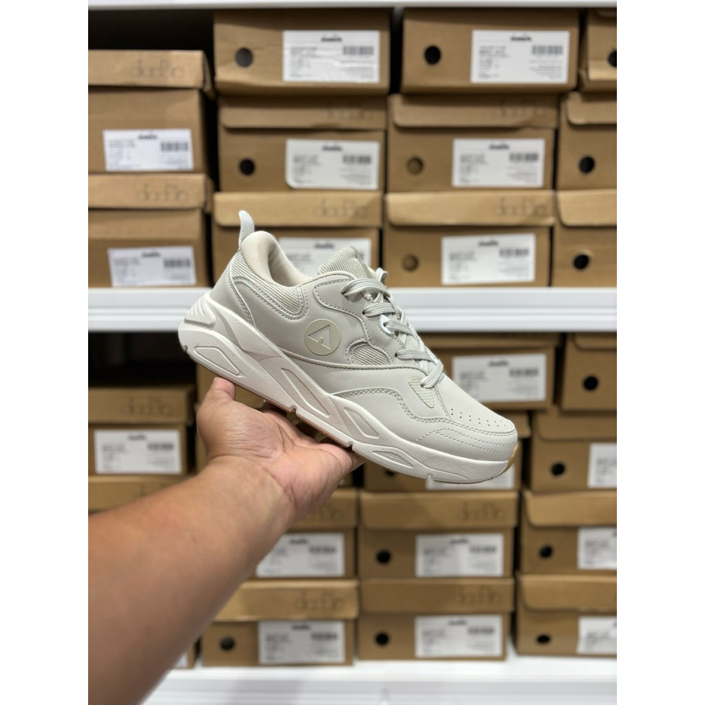 AIRWALK CRONOS BEIGE AIWCM MEN'S SHOES241129H ORIGINAL SHOES | Shopee ...