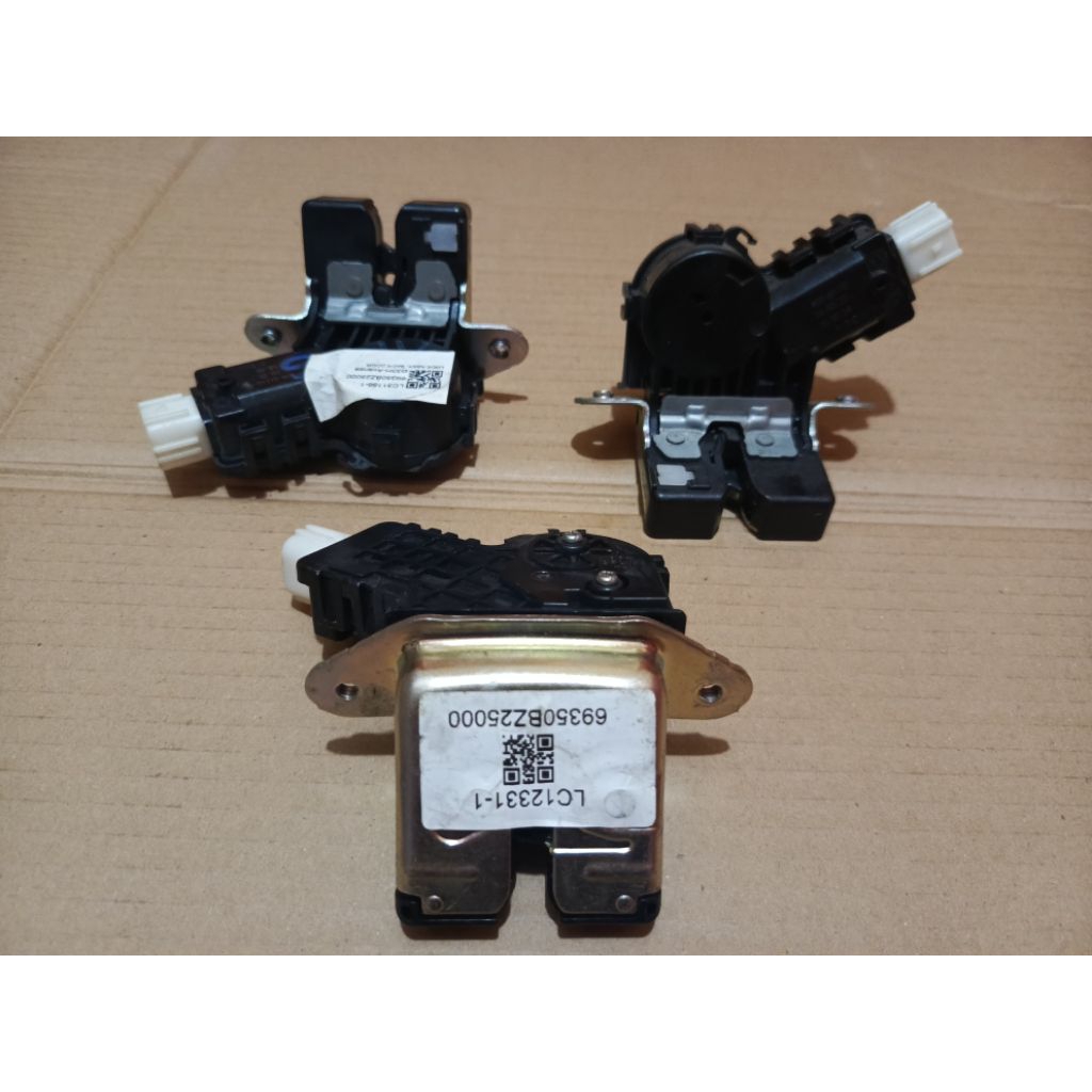 Original Toyota Raize Rocky Door Lock | Shopee Singapore
