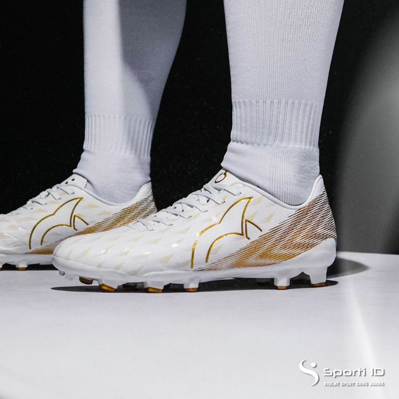 Ortuseight Forte Ascalon FG Football Boots - White Gold 11010608 ...