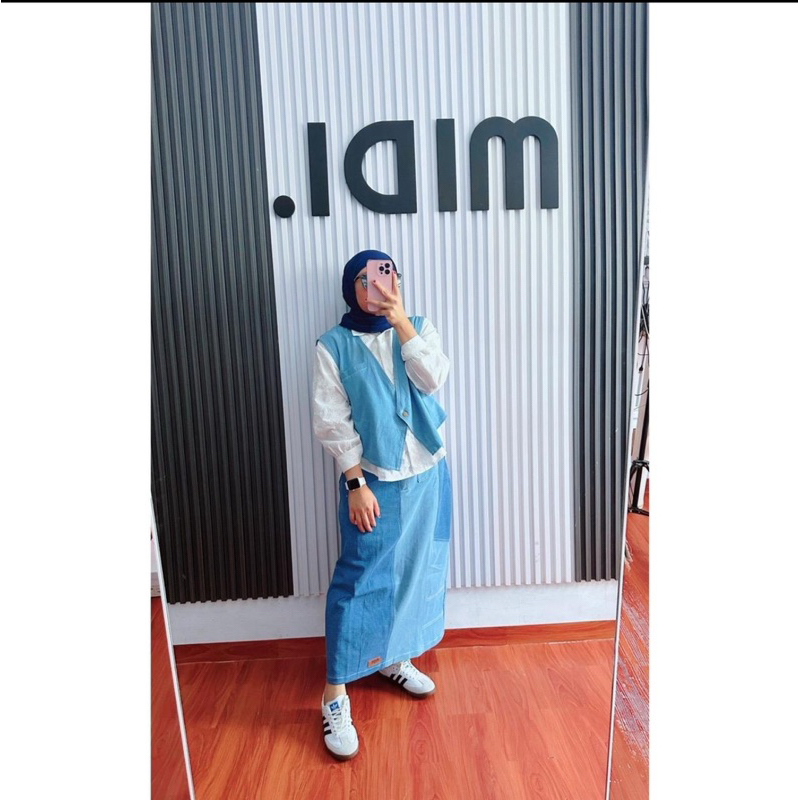 HITAM LOKAL Midi.- Mulan One set Jeans Women Unique Cute Cool ...