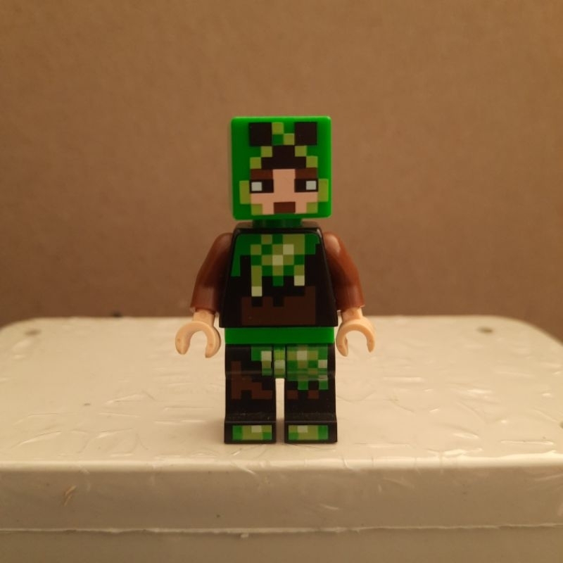 Minifigure Original Lego Minecraft Skin 6 Pixelated Bright Green ...