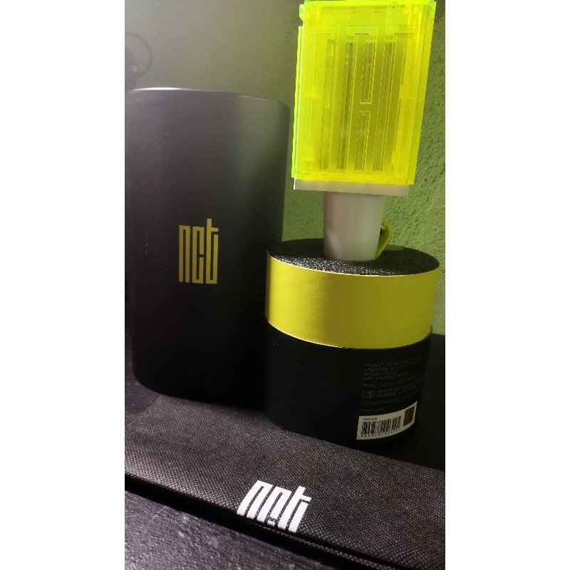 Ls LIGHTSTICK NCT VERSION 1 ORI FULLSET (negotiable) | Shopee Singapore
