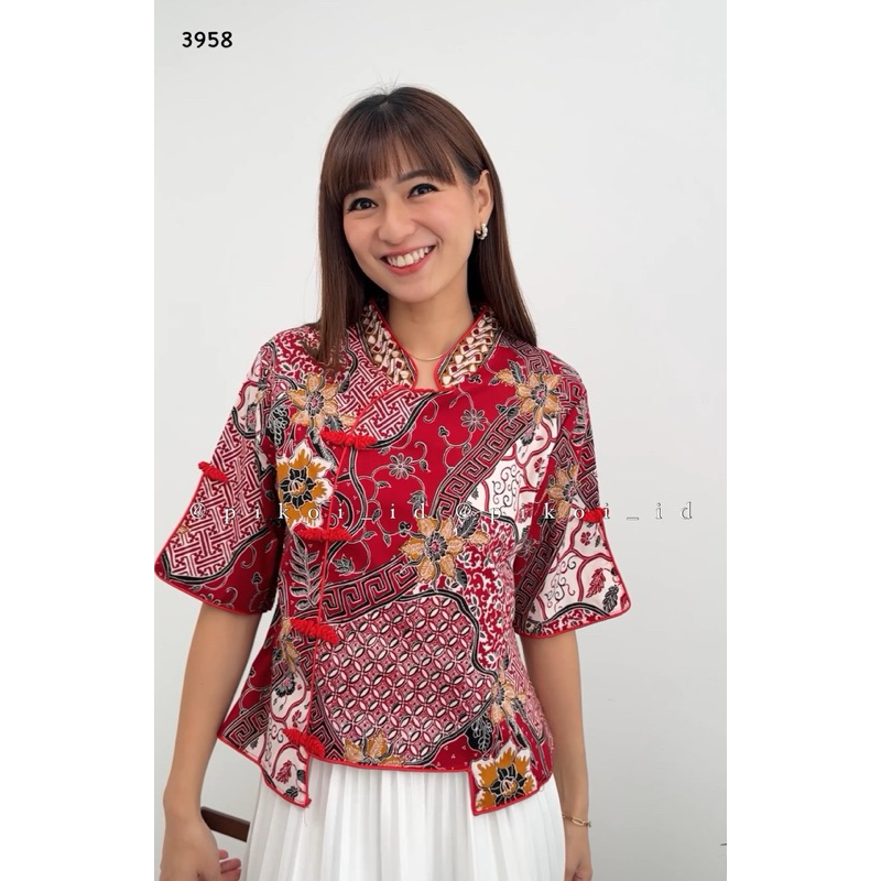 KATUN MERAH Cny Red batik Cheongsam Top / Baju Congsam Qipao Sincia ...
