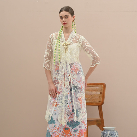Mera and Jenar - Roro Top (NOT inlcude Inner and Skirt) | Shopee Singapore