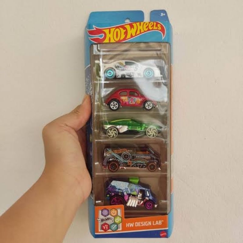 Hotwheels lab design contains 5 pcs | Shopee Singapore