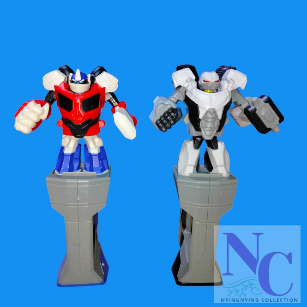 Transformers Battle Masters Optimus Prime & Megatron Sockem Game Hasbro ...