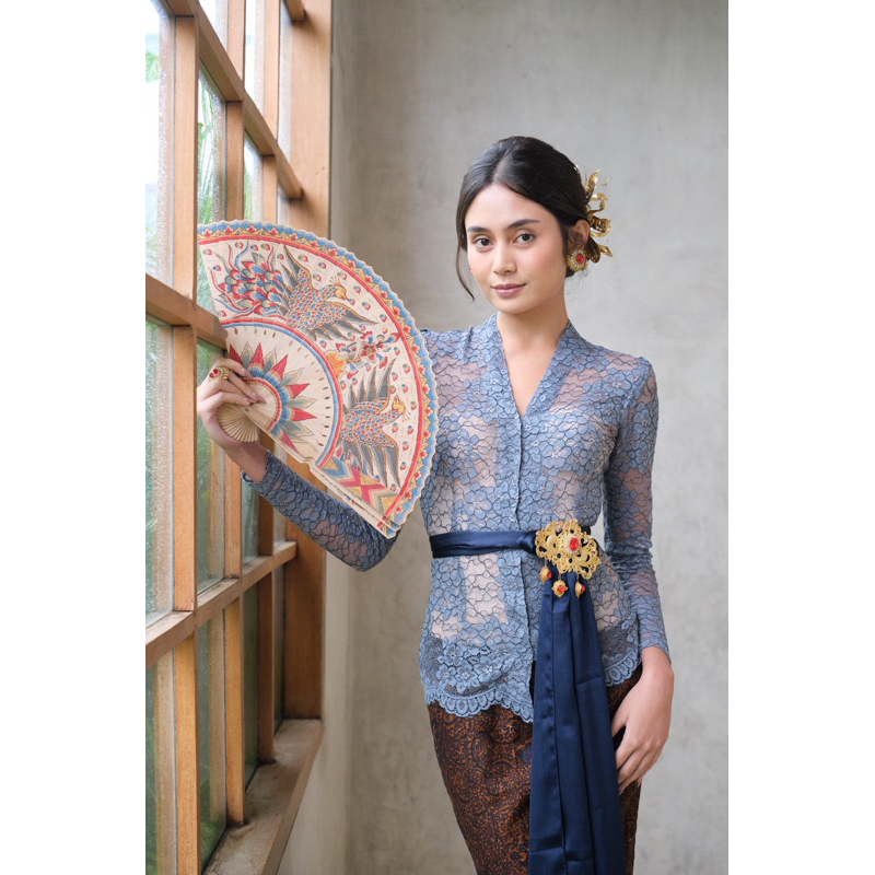 Elie kebaya Balinese kebaya modern kebaya wedding attire brocade kebaya ...