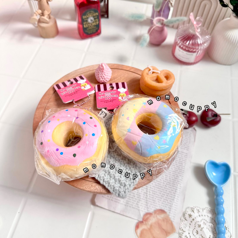 Donut squishy by Sammy the pattisiser (ORIGINAL JAPAN & NEW) | Shopee ...