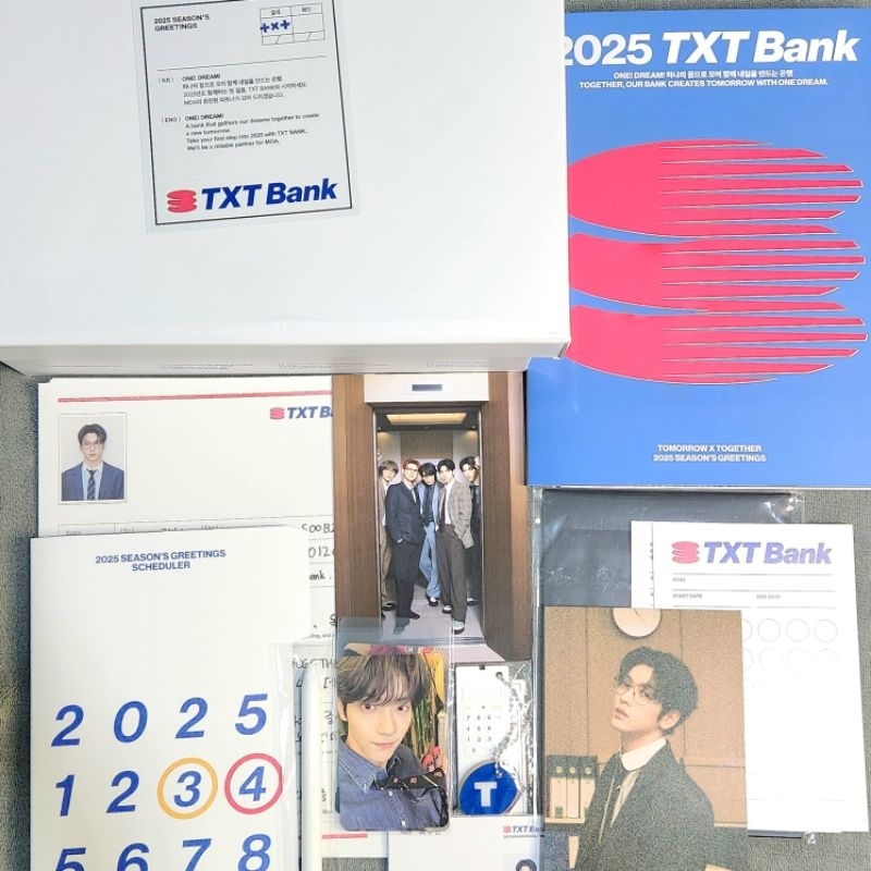 [SHARING] TXT Season's Greetings 2025 [TXT Bank] Photobook/ Desk ...
