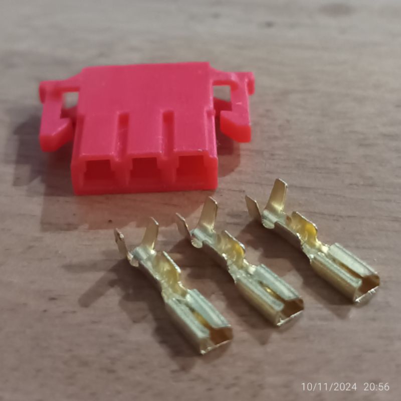 TOMBOL 3 Pin FEMALE Switch Socket Universal Turn Signal Button Switch ...