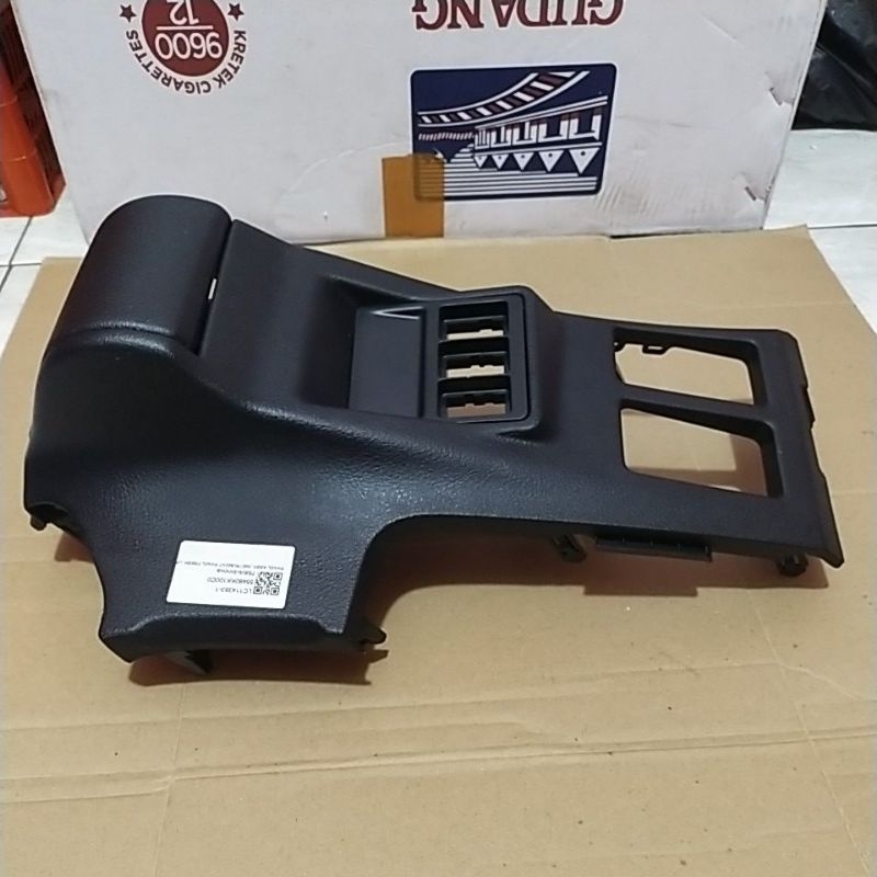 Toyota Innova reborn starter lower cover panel ori | Shopee Singapore