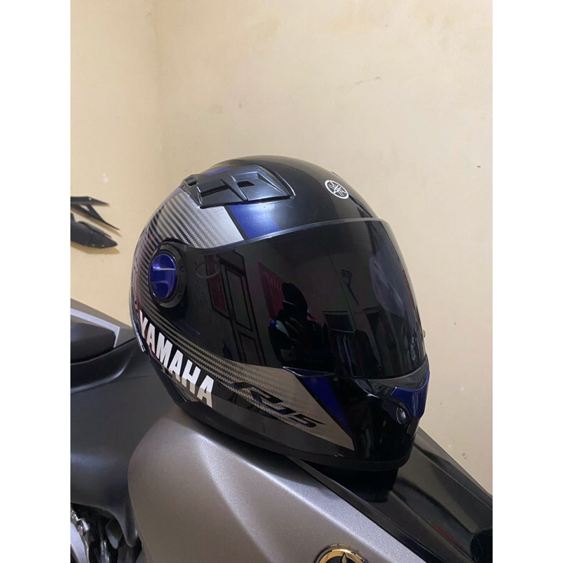 Yamaha R15 V4 Helmet by Cargloss | Shopee Singapore