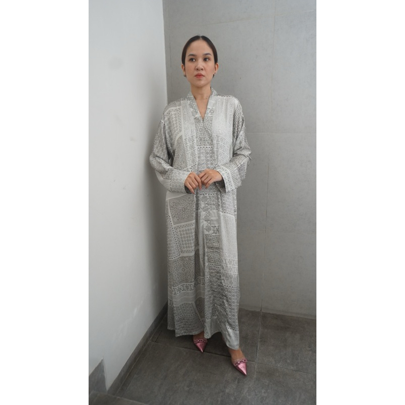 Robaya Abaya Silk Dress (Eid Dress, Holiday Dress 2025) | Shopee Singapore