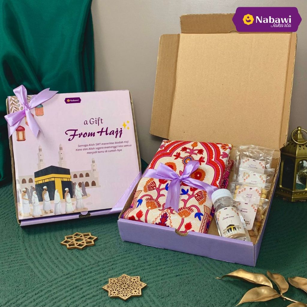 Hampers Mecca 6in1 Sajadah Sujud and Typical Arabic Food Hampers ...