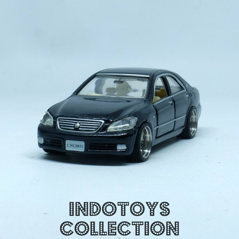 Tomica Limited TL ~ Toyota Crown Swap Rims | Shopee Singapore
