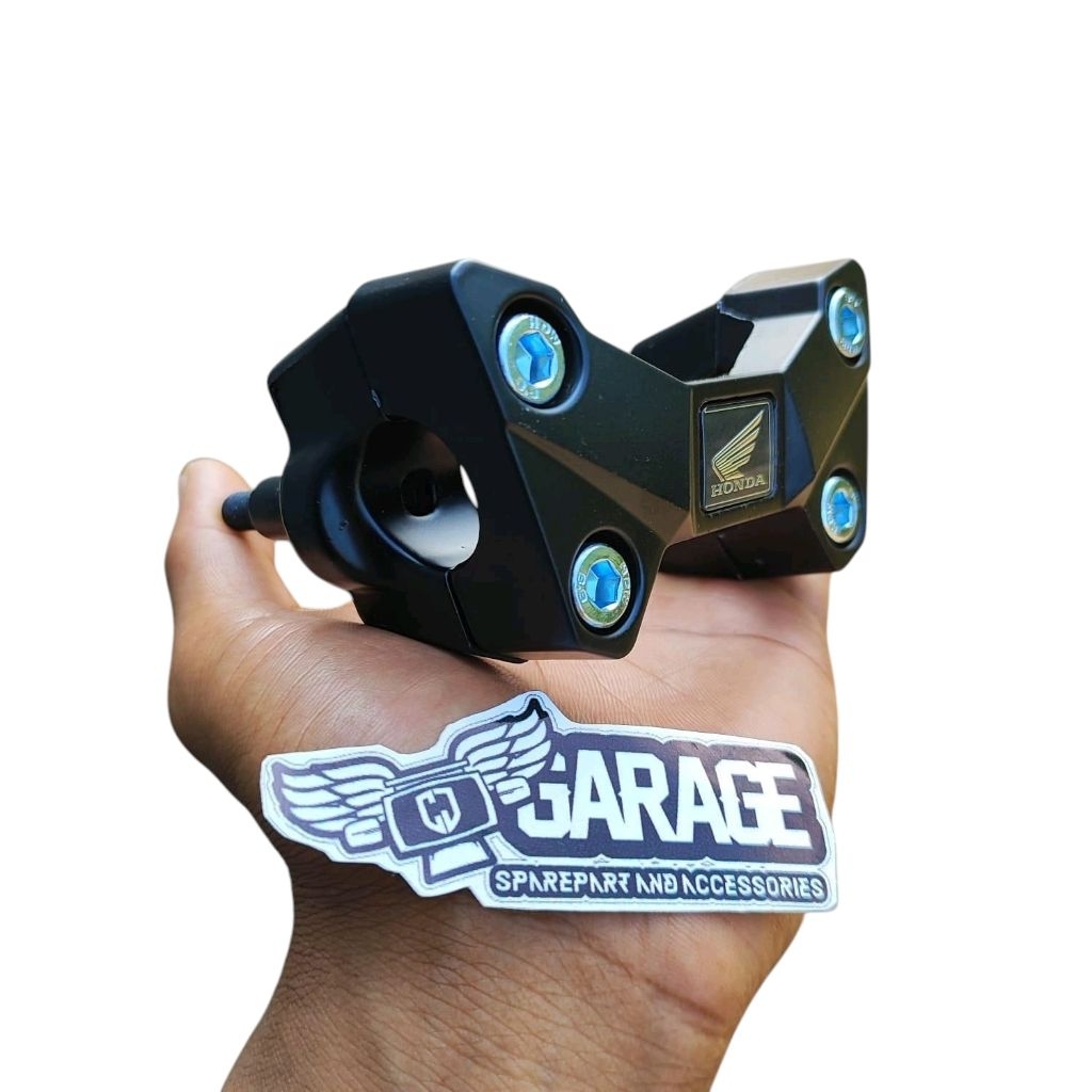 CB150R Handlebar Raiser Set Upper Lower Honda Emblem Handlebar Raiser ...