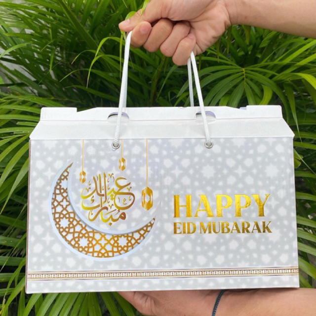 HAMPERS YUSUF EID CAKE | EID UL FITRI HAMPERS 1446 H | Eid parcels ...