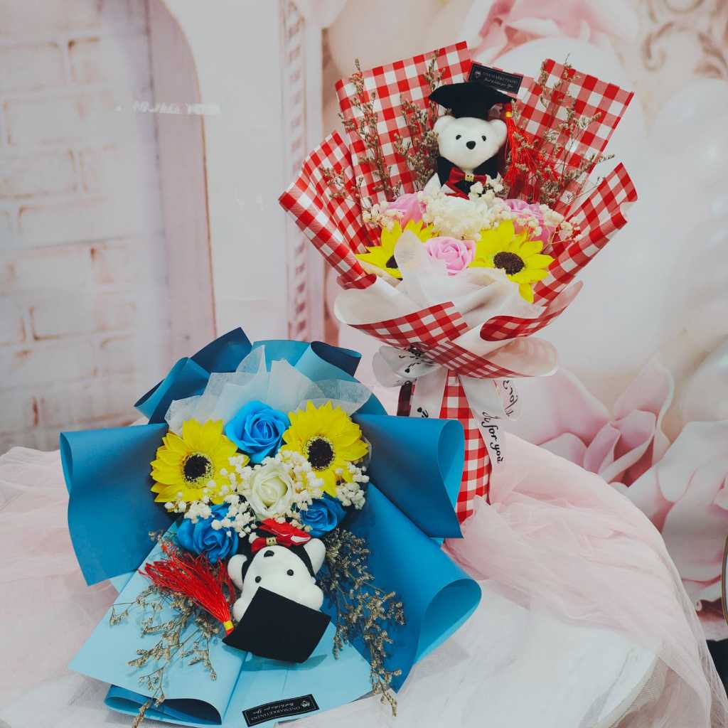 Graduation flower bouquet - graduation chocolate gift - graduation doll ...