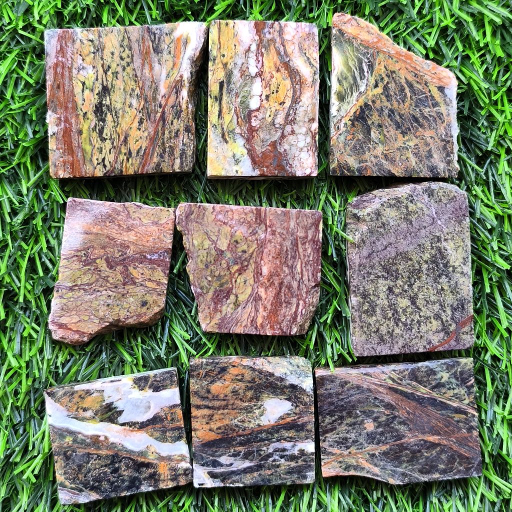 HIJAU MERAH Green Iron Badar Material with Red Veins Red Vein Iron ...