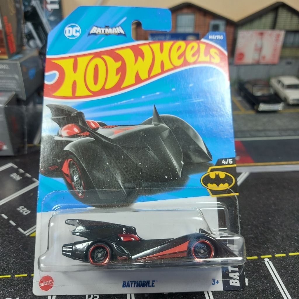 MERAH Hot Wheels Batmobile batman red strip | Shopee Singapore