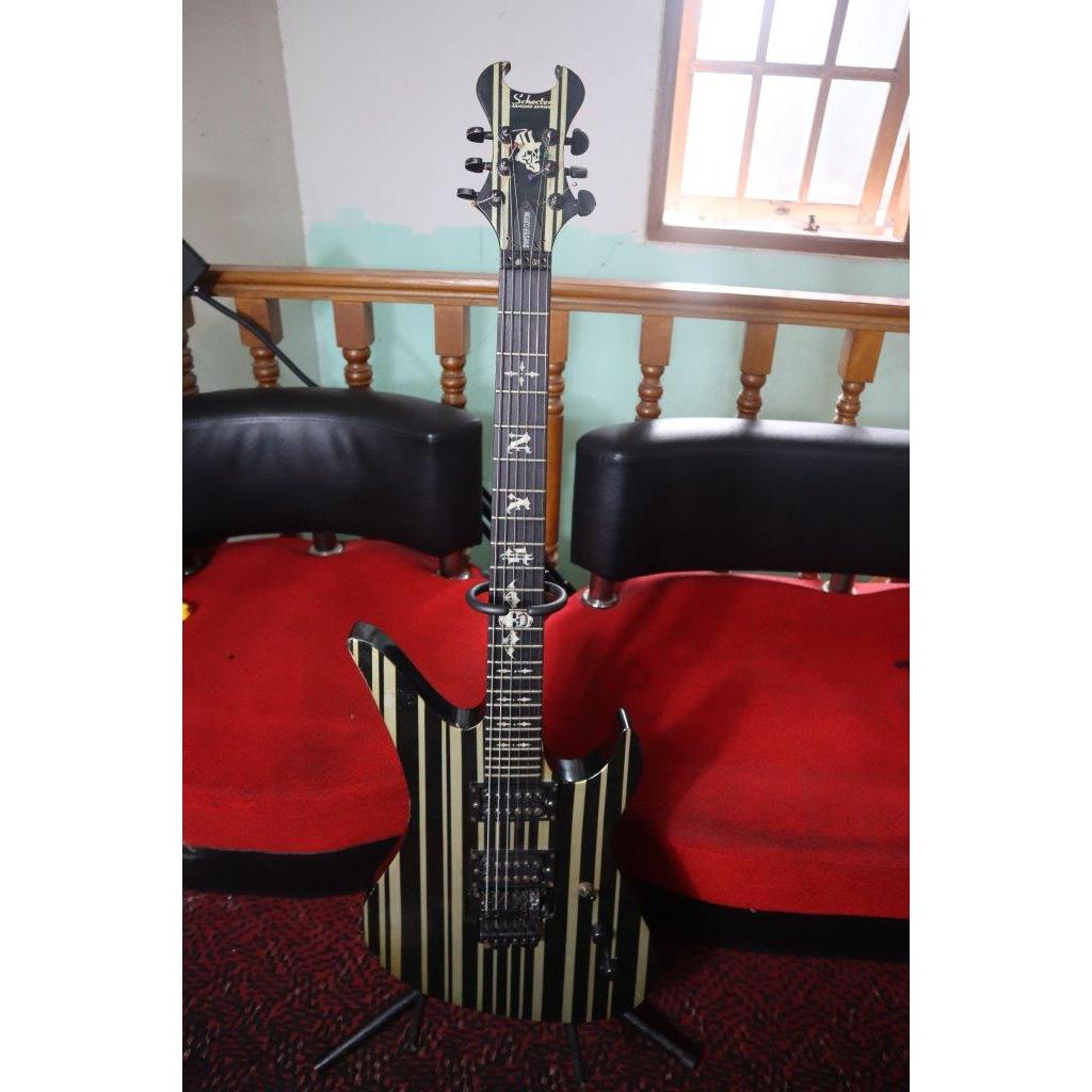 Schecter Diamond Series Synyster Custom Electric Guitar | Shopee Singapore