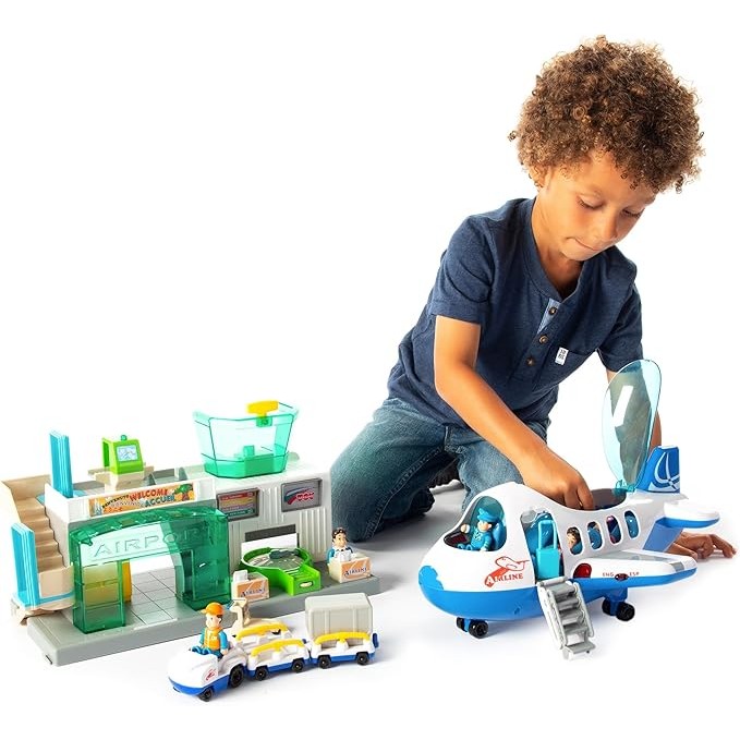 Fat Brain Toys Airport Terminal and Jet Plane | Shopee Singapore