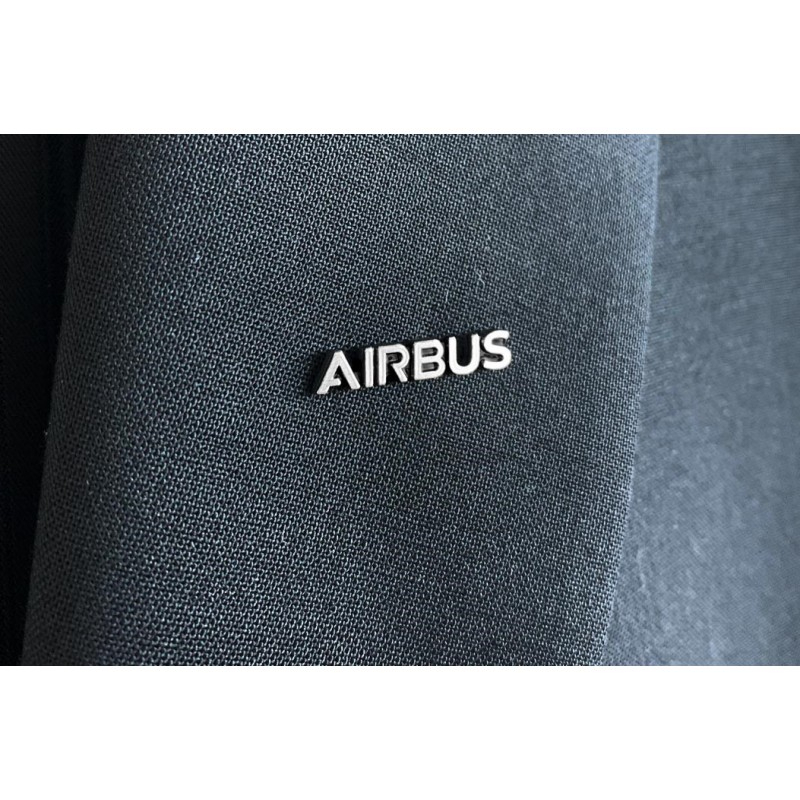 [KEDAI LOKAL ] AIRBUS BOEING 3D metal pin with Airbus logo Brooch Pilot ...