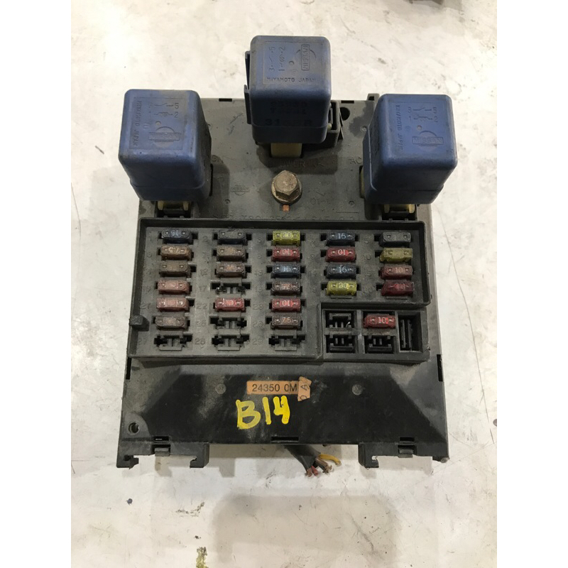 NISSAN SENTRA B14 FUSEBOX RELAY | Shopee Singapore
