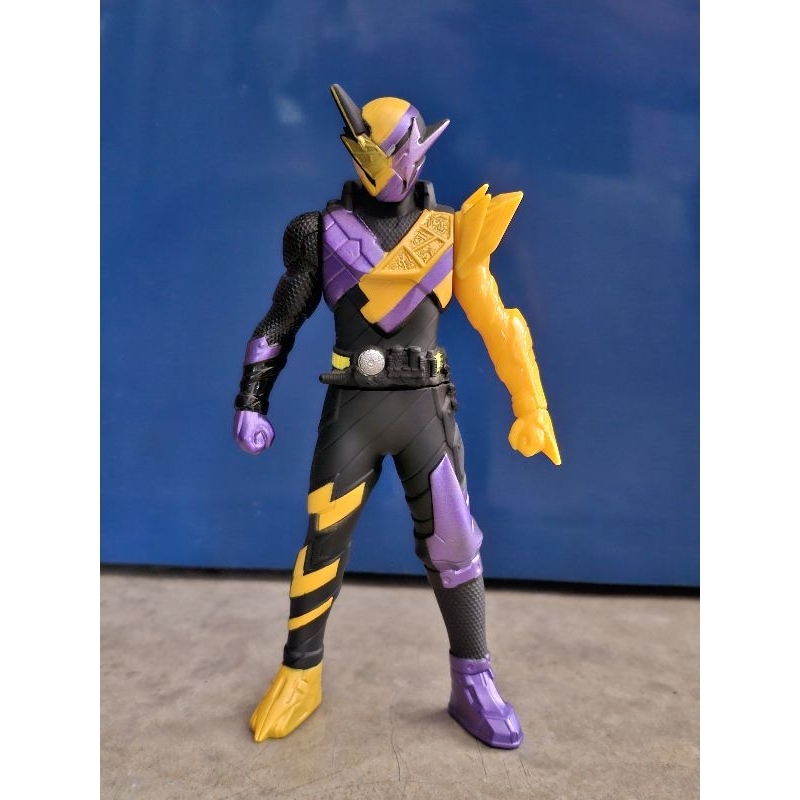 Rider Hero Series Build 04 Kamen Rider Build Ninnin Comic Form Sofubi ...
