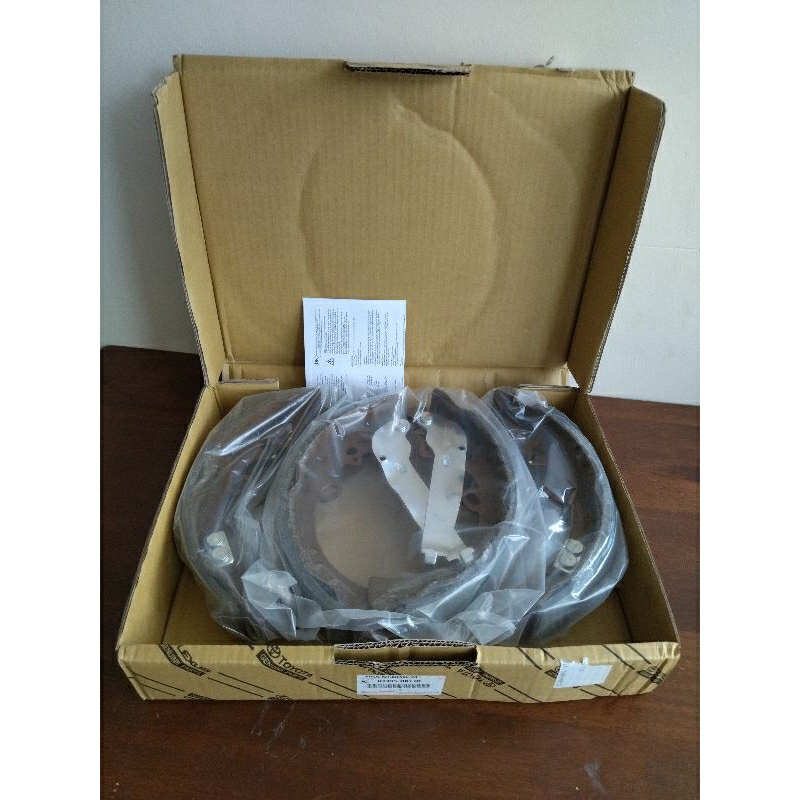 TOYOTA VIGO KUN25,REVO GUN125 Brake Shoe Kit (Belakang) | Shopee Singapore