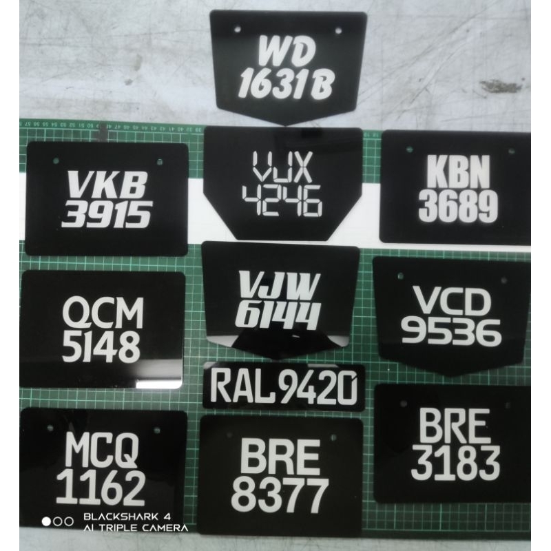 NOMBOR PLATE MOTOR 2D WHITE (TULISAN TANAM) | Shopee Singapore