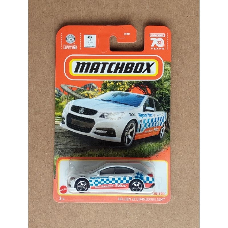 Matchbox Holden VF Commodore SSV (Highway Patrol Police) | Shopee Singapore
