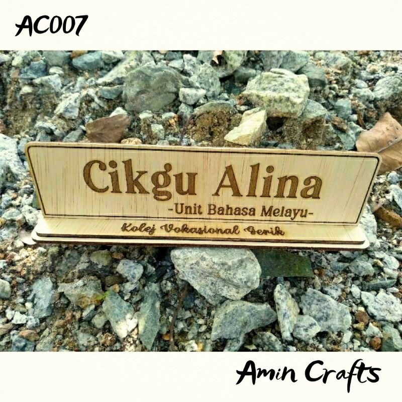 Custom Name Mini Stand Wooden Plate Table Papan Tanda Nama Meja Hadiah ...