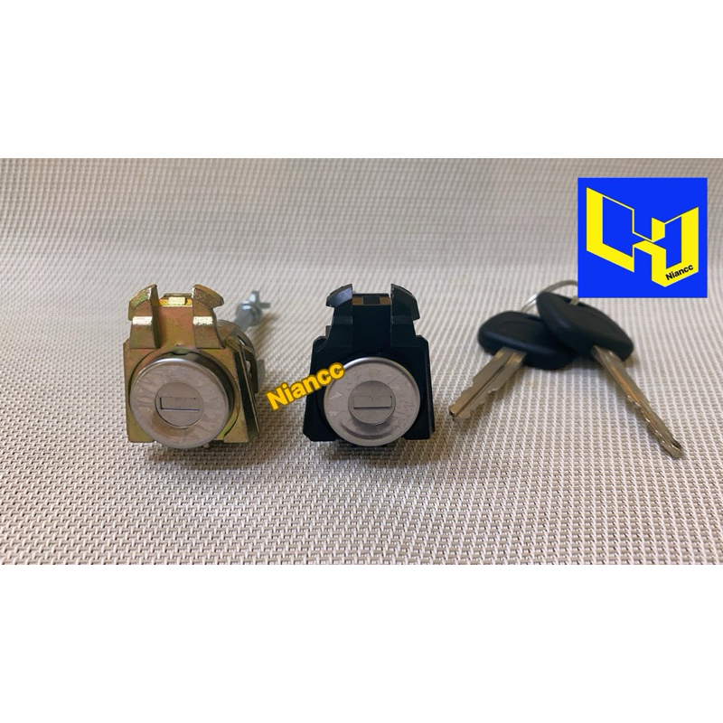 Door Lock Set (with key) Toyota Hilux SR TURBO KUN25 | Shopee Singapore
