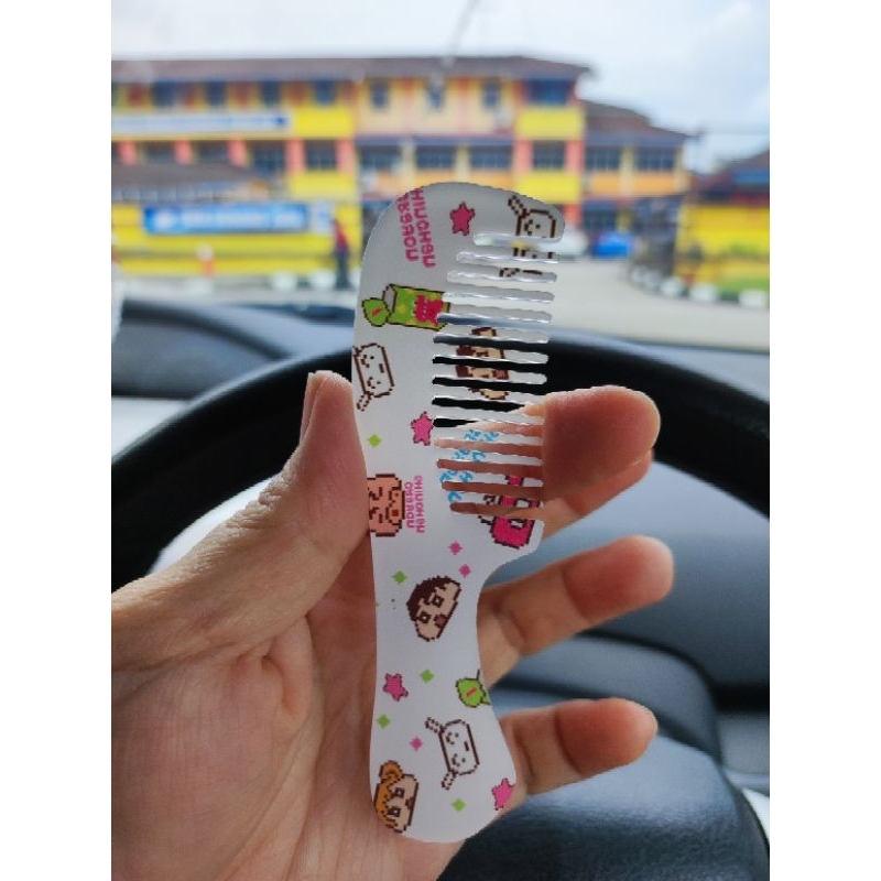 Crayon shin chan/pokemon mini comb Crayon shin-chan/Pikachu mini comb ...