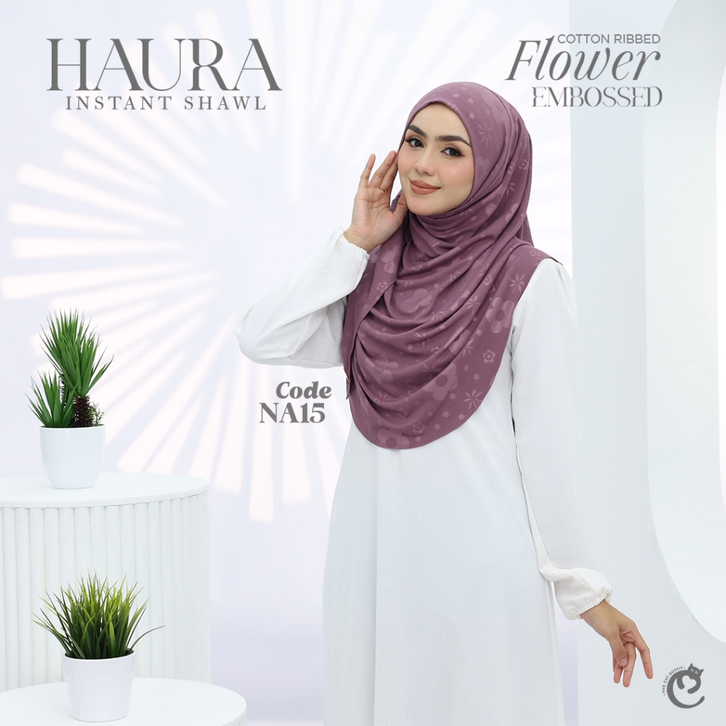 HAURA INSTANT SHAWL | KAIN COTTON RIBBED FLOWER EMBOSSED | CURVE DEPAN ...