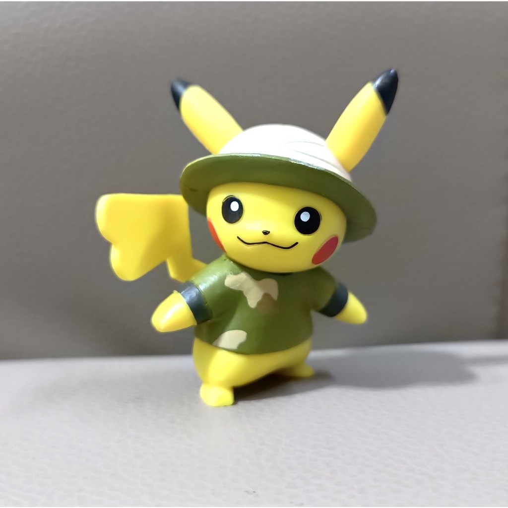 TAKARA TOMY POKEMON 2019 PIKACHU (VERSION 7 SAFARI) From LET'S GO ...