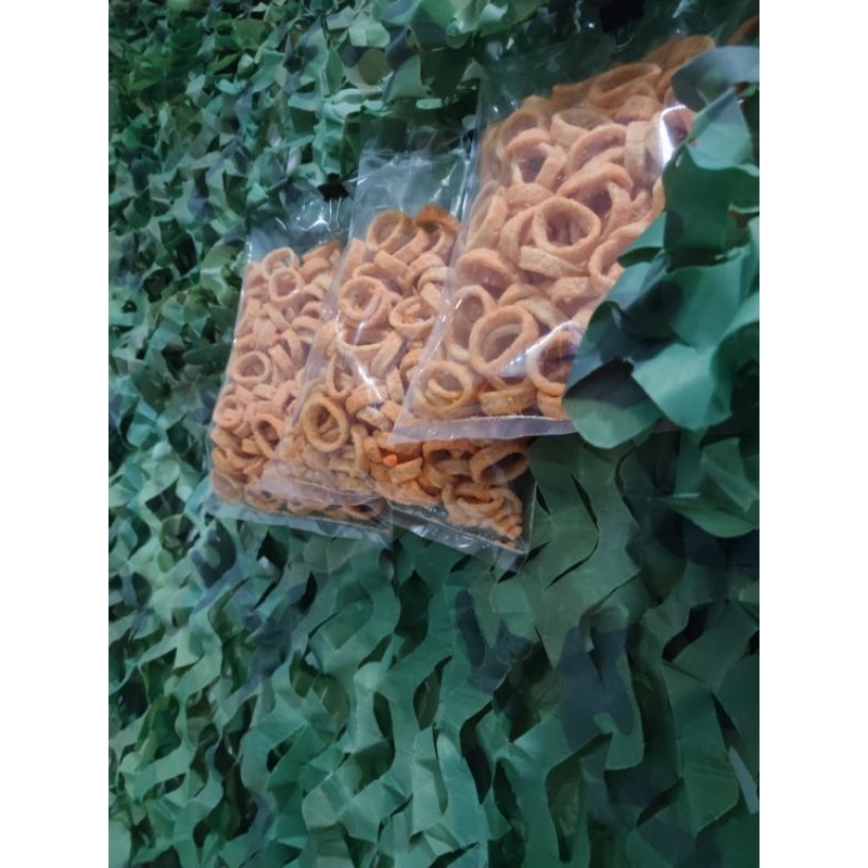 Keropok Mat Brought twisted cheese coated (onion rings cheese chips ...