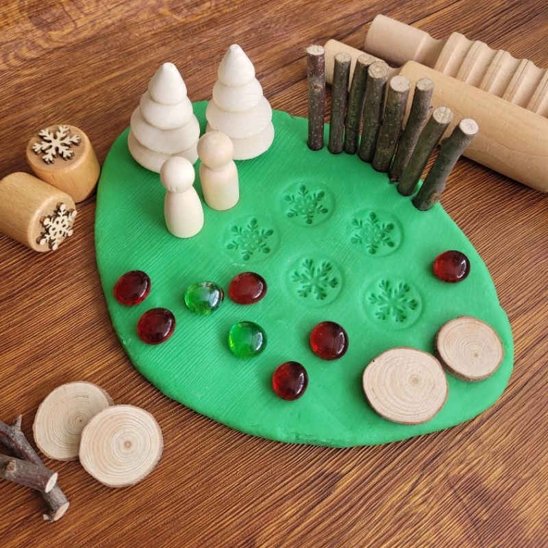 Christmas Sensory Bin Sensory Tray Sensory Play Kids Toddler Children ...