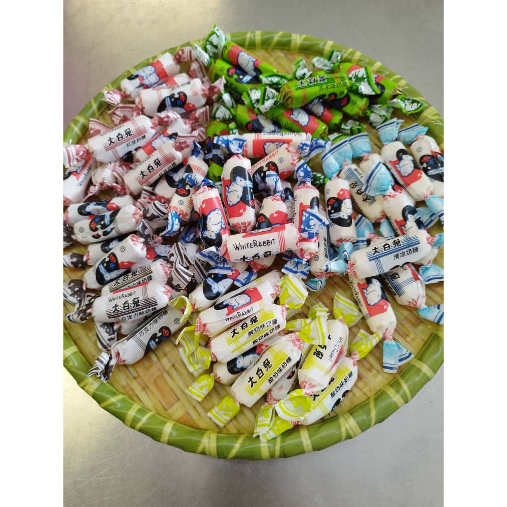 Big WHITE RABBIT MILK CANDY 6 Flavors 100g (Original Flavor, Mustard ...
