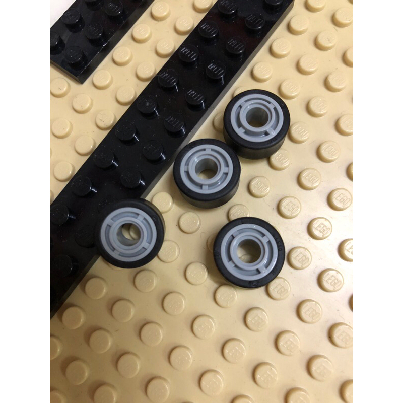 LEGO Parts Tire (50951) + Rim (42610) | Shopee Singapore