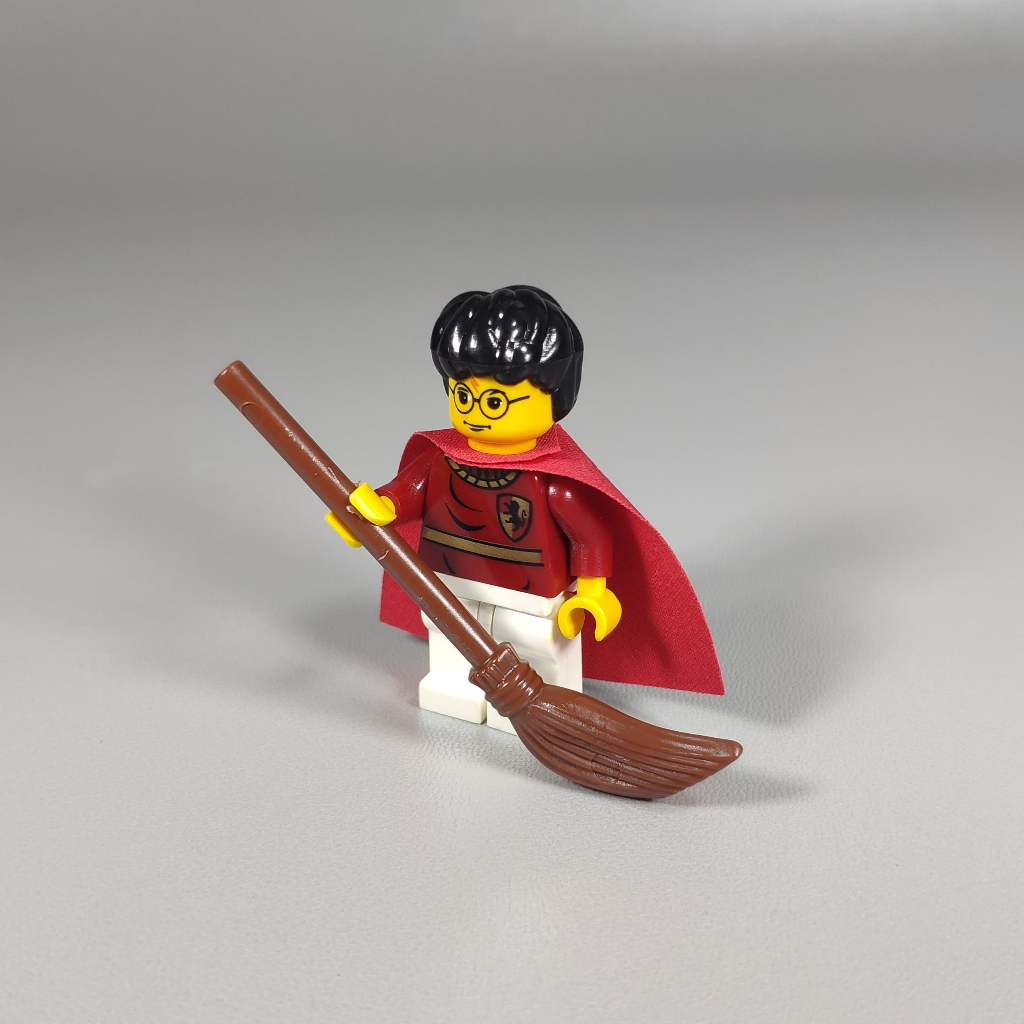 Lego Minifigure Harry Potter (Quidditch Uniform, 2002 Ver.) - Set ...