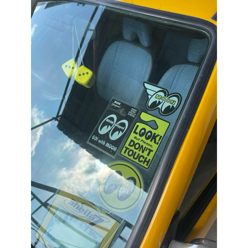 JDM Authentic Mooneyes Fly Moon Car Sticker Premium | Shopee Singapore