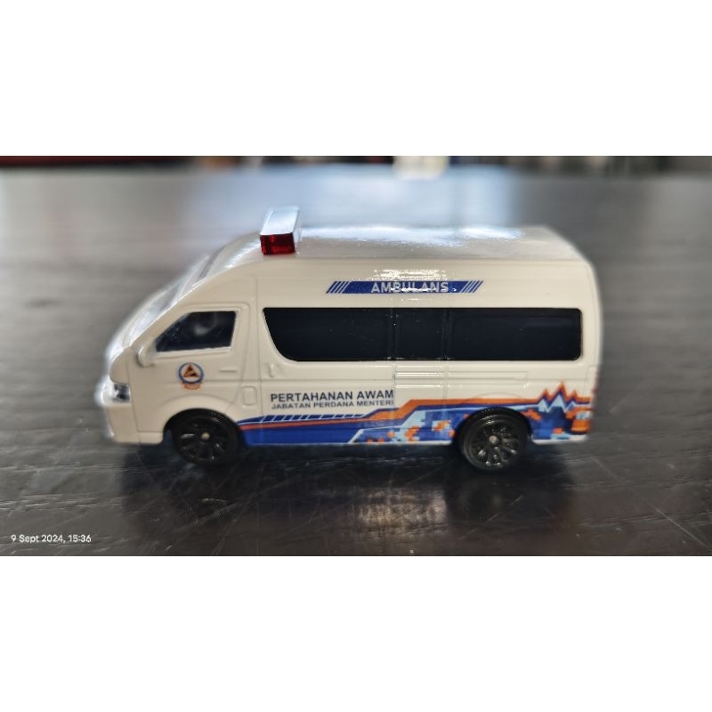 APM (PERTAHANAN AWAM)1/64 DECAL CUSTOM VAN TOYOTA HIACE MAJORETTE | Shopee Singapore