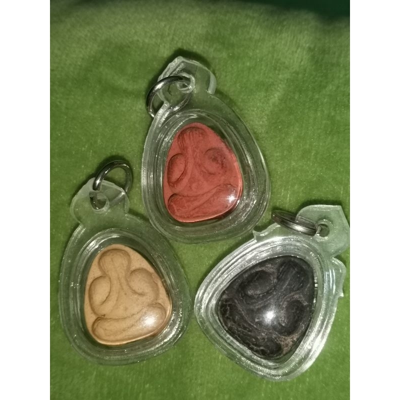 Lp Toh Phra Pidta MahaSaneh Amulet Lp Tohra Pidta MahaSaneh Amulet ...