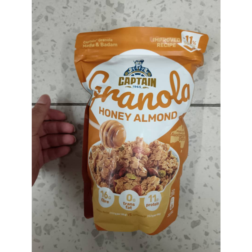 CAPTAIN GRANOLA COCOA HAZELNUT /GULA MELAKA COCONUT/HONEY ALMOND **WITH ...