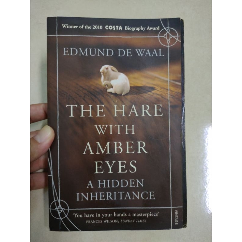 [BB] [Used] The Hare with Amber Eyes by Edmund de Waal (Nonfiction ...