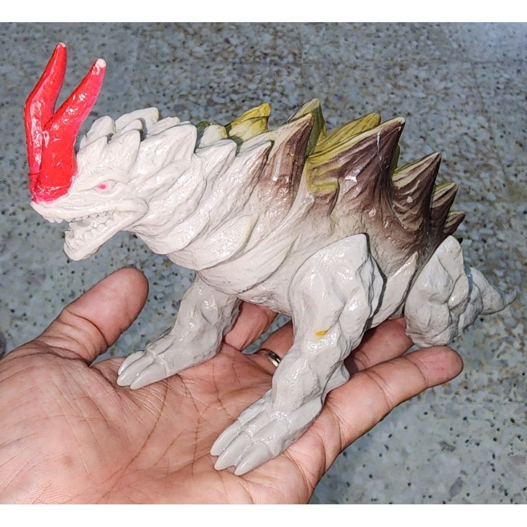 Bandai Ultraman Ultra Monster Kaiju Gakuma 6 inches version. | Shopee ...